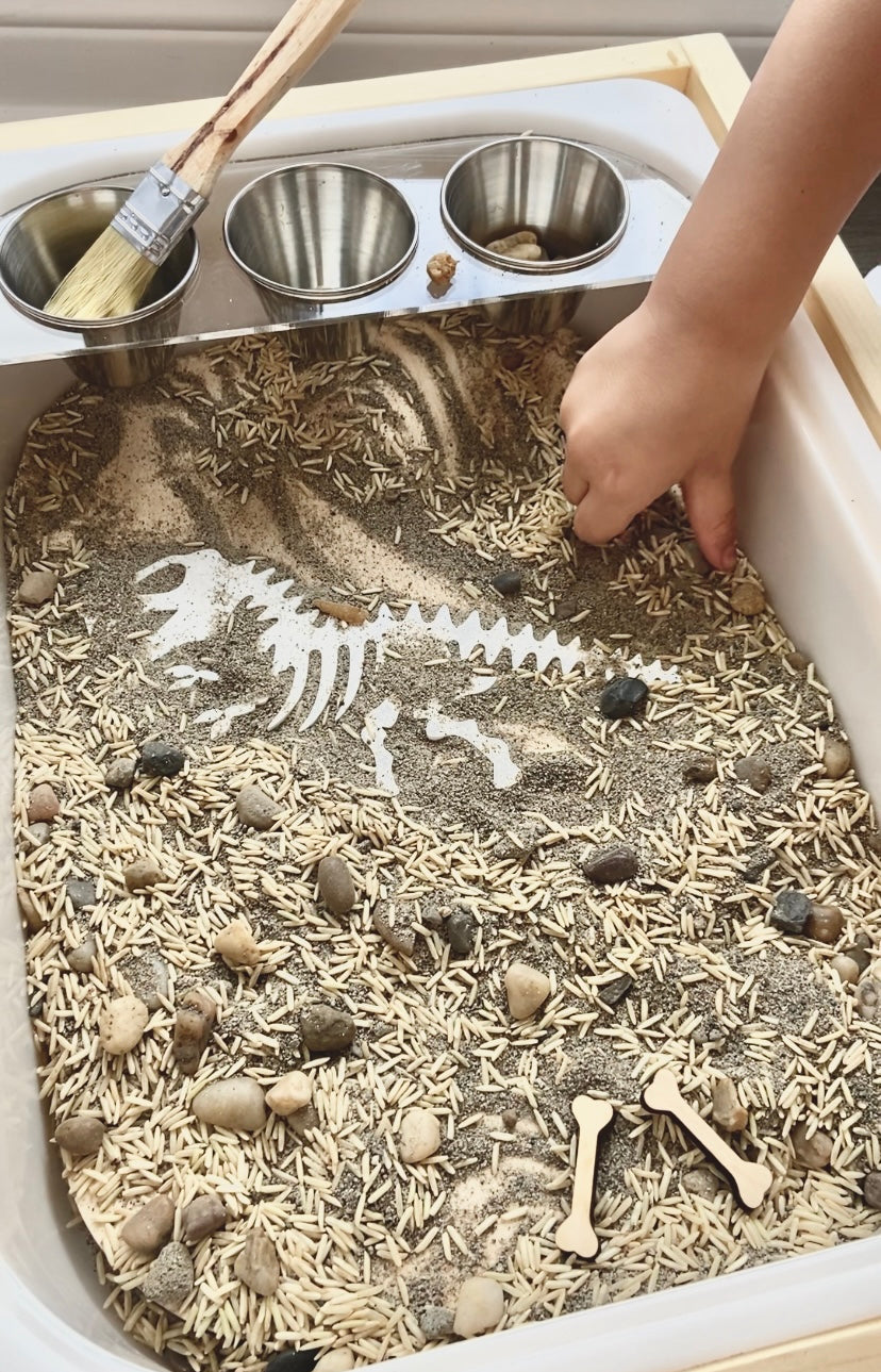Dino dig | Sensory play – laughingisland